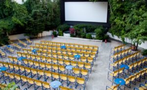 ΜΕΤΑΛΛΙΚΗ ΠΟΛΥΘΡΟΝΑ ΣΚΗΝΟΘΕΤΗ ΣΙΝΕΜΑ CINEMA